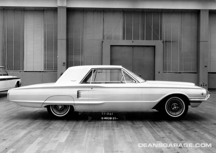 A Flair for the All-new ’64 Thunderbird – Dean’s Garage