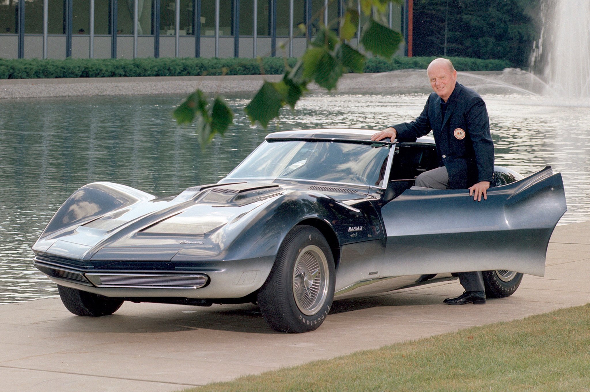 Corvette—America’s Star-Spangled Sports Car, The Complete History ...