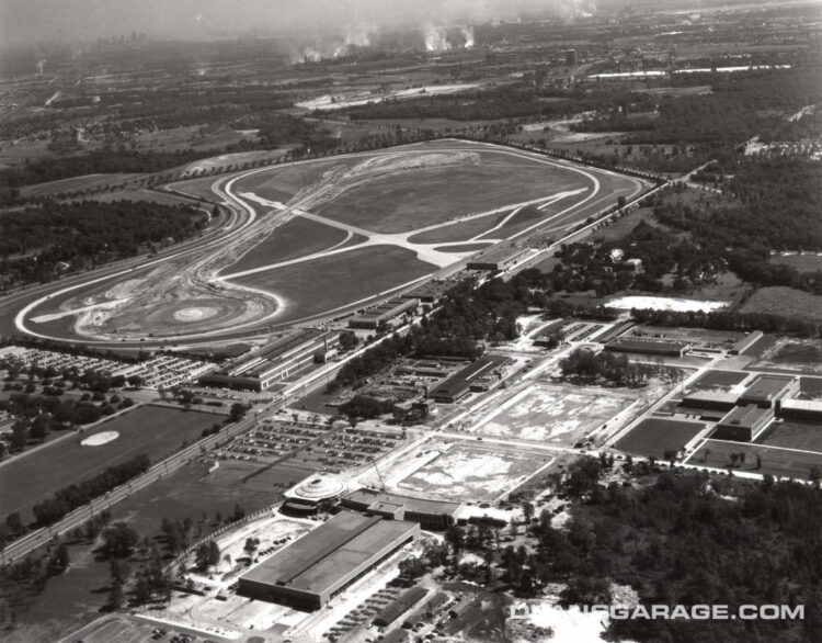 Ford Product Development Center – Dean’s Garage