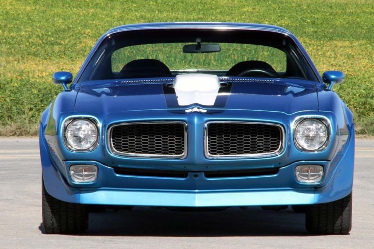 Rocky Rotella’s Firebird Books – Dean’s Garage