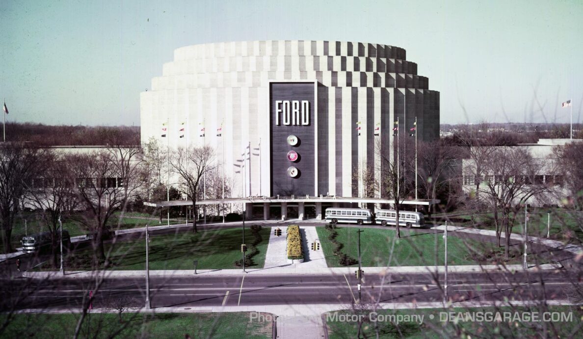 Dean’s Garage – Yesterday’s Look at Tomorrow