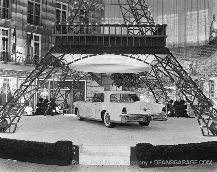 The Ford Rotunda – Dean’s Garage