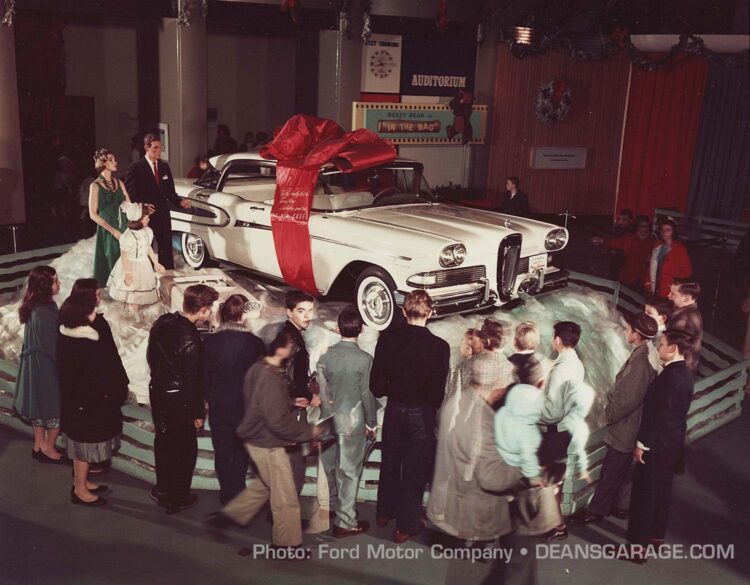 The Ford Rotunda – Dean’s Garage