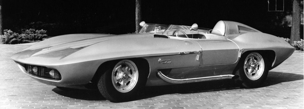 The First Stingray – Dean’s Garage
